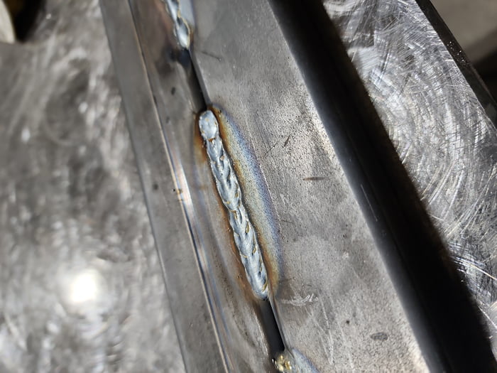Did my first MIG welds today. Did I do alright? - 9GAG
