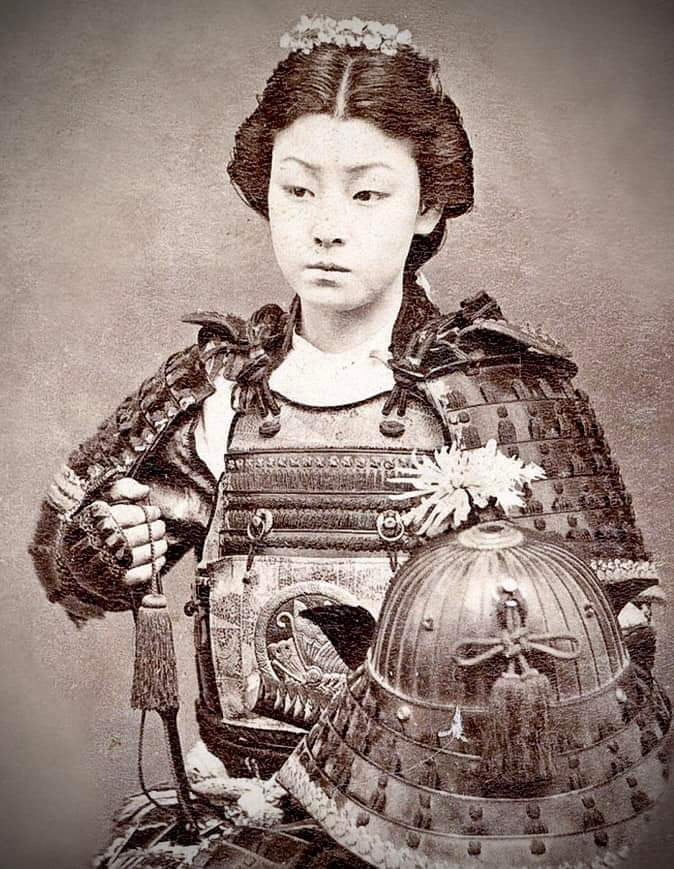 Nakano Takeko formed an ad hoc battalion of female warriors to defend ...