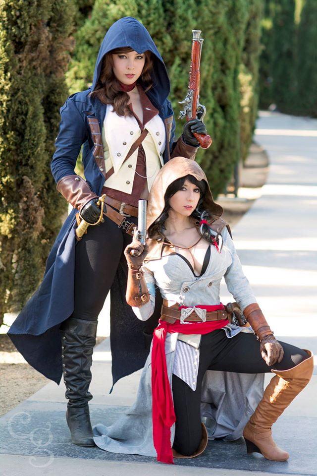 Monika Lee and Riddle as Assassins (Assassins Creed Unity) - 9GAG