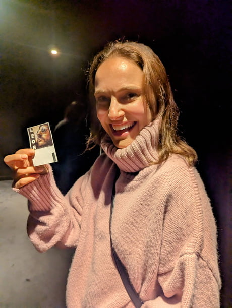 Natalie Portman Wiet Meme Natalie Portman Is A Big Mood 🥂 #TBT