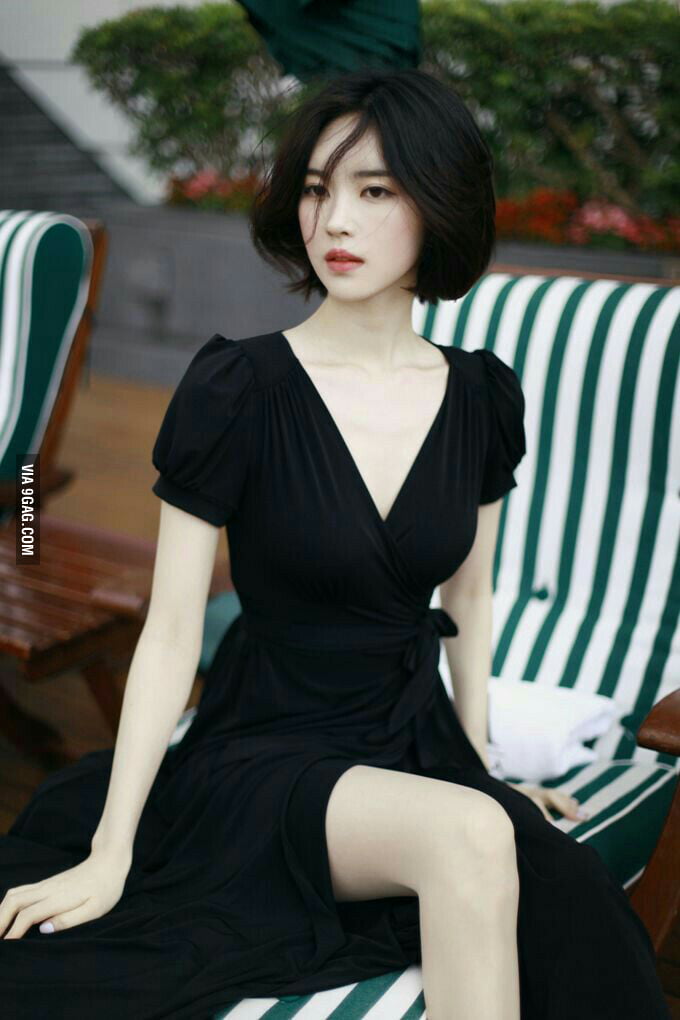 Yun Seon Young - Mikasa IRL? - 9GAG