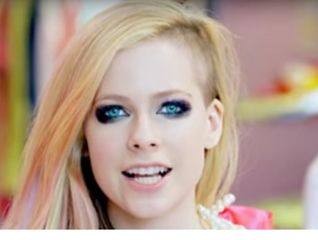 Avril Lavigne Vampire
