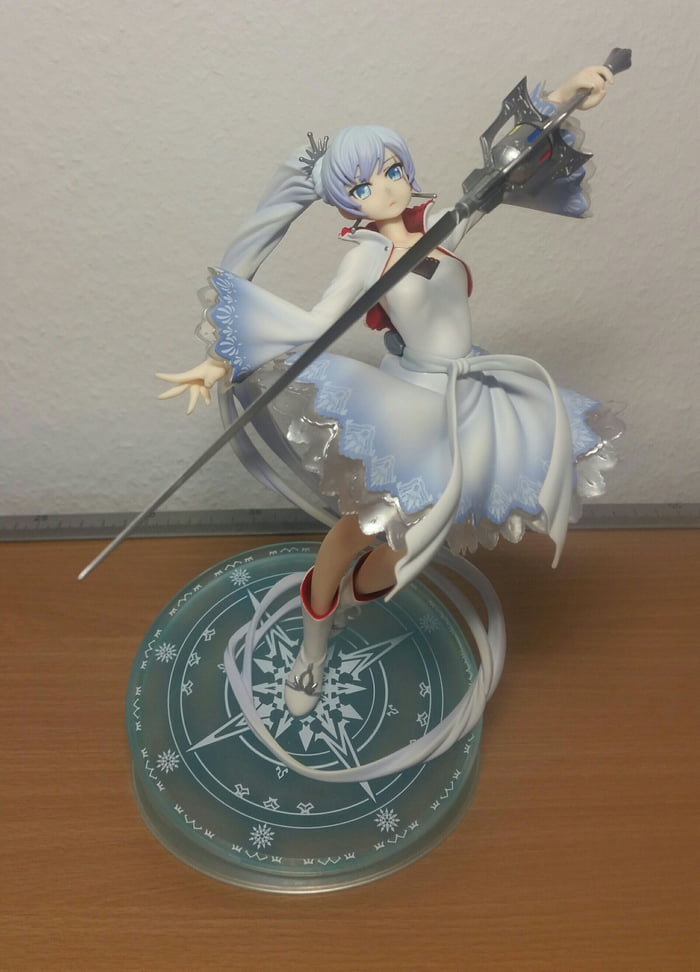 Weiss Schnee (RWBY) 1/8 Scale Figure - 9GAG