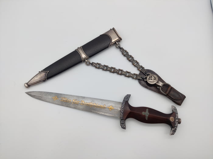 German WW2 SA high-leader dagger. One of the rarest german daggers. - 9GAG