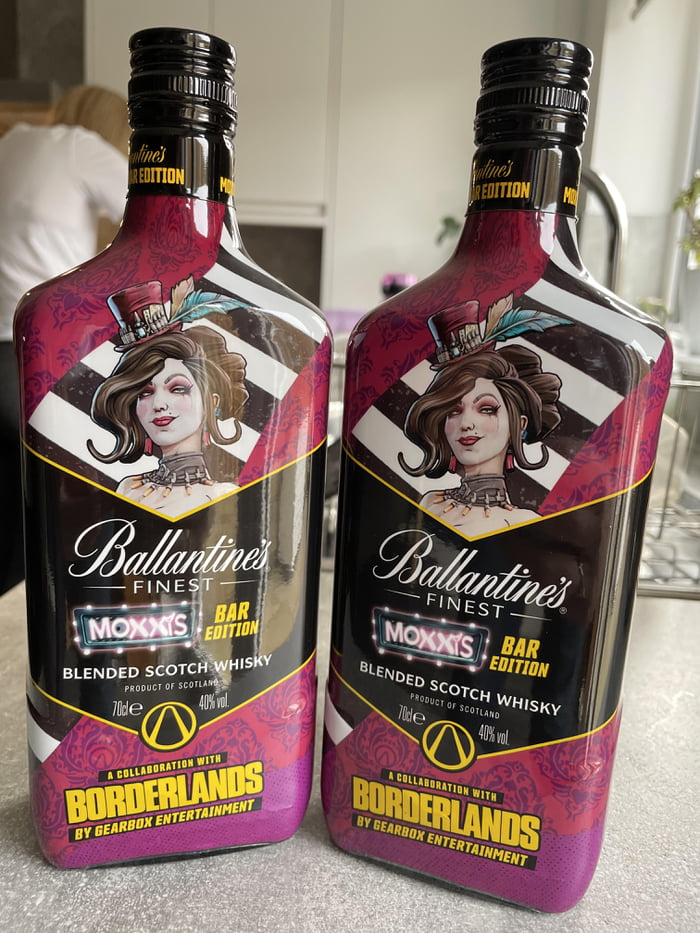 What a nice pair from Moxxi - 9GAG