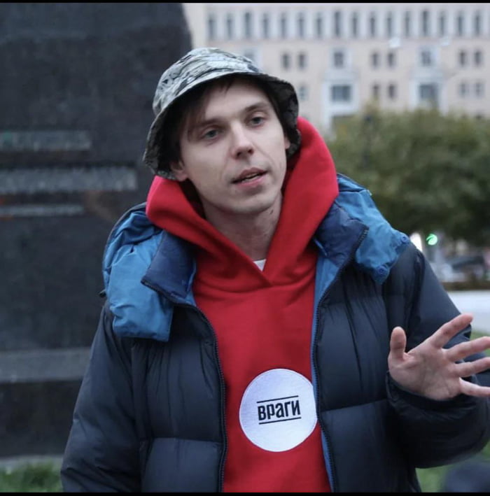 This is Artyom Kamardin. After being detained at the last anti-war ...