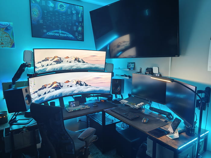 Work and play - 9GAG