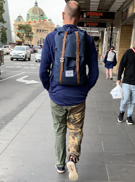 Best Funny one leg Memes - 9GAG