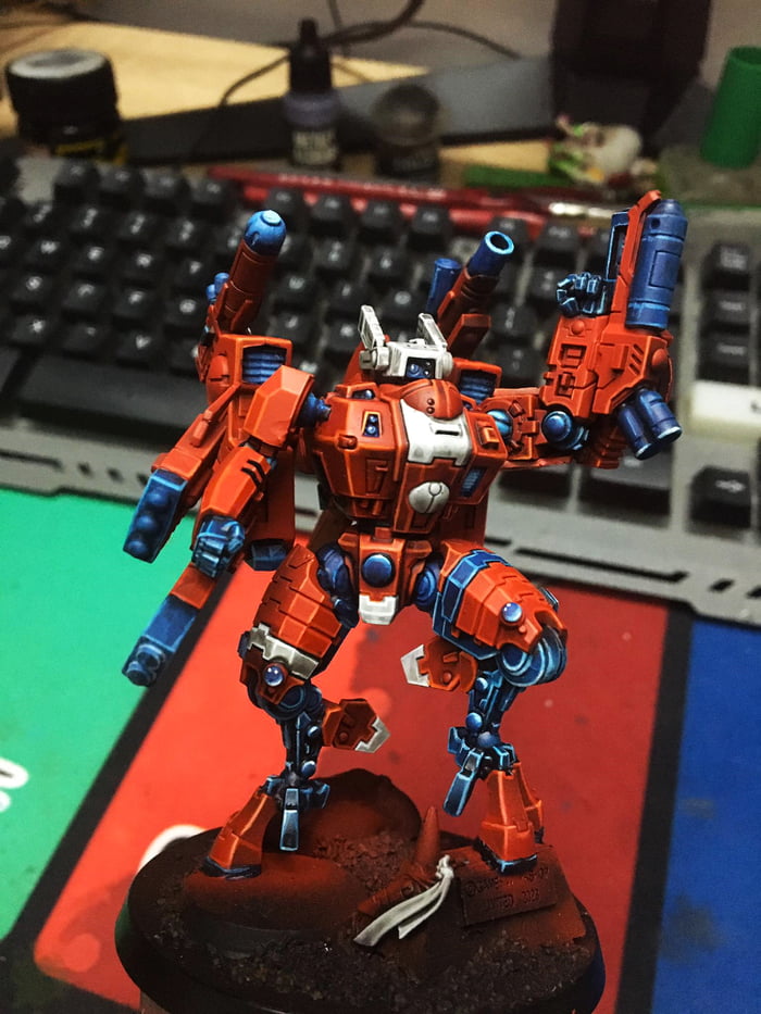 Wip Tau crisis commander 40%. - 9GAG