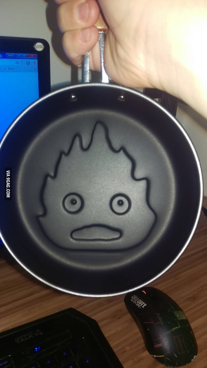 Calcifer pan - 9GAG