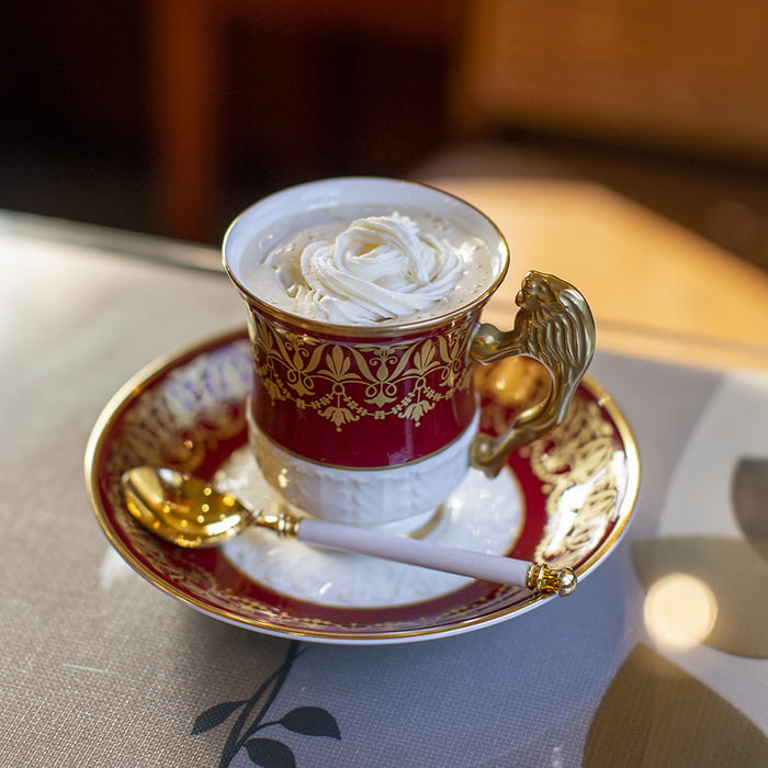 Pizza Hut Japan Launches Wiener Coffee Flavoured Pizza - 9GAG