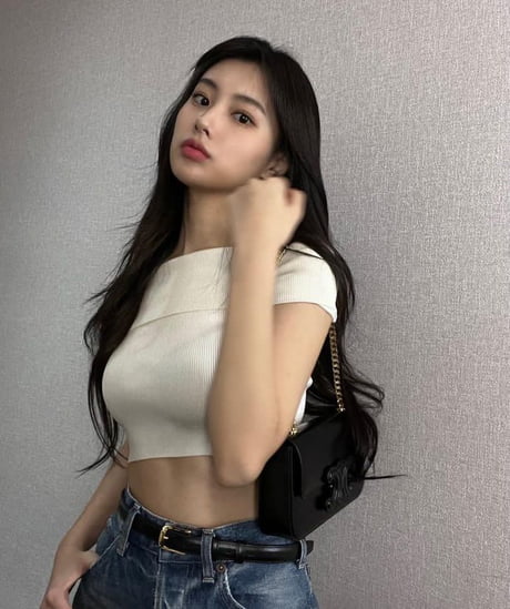 Best Funny hyewon Memes - 9GAG