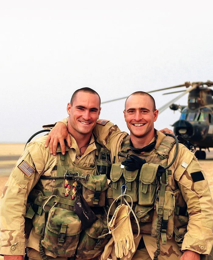 U.S. Army Rangers, Pat Tillman and his brother Kevin, during Operation ...