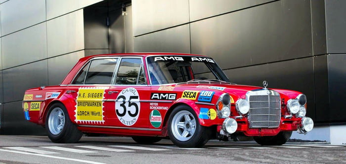 1971 Mercedes-Benz AMG 300SEL 6.3 Race Car (W109) "The Red Pig" - 9GAG