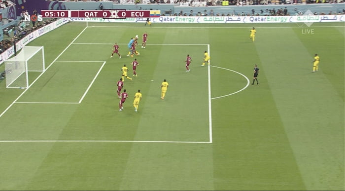 I don’t see how this was offside? - 9GAG