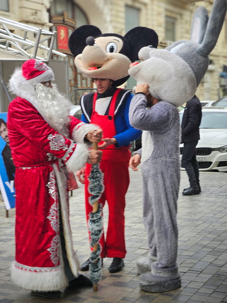 Best Funny santa claus Memes - 9GAG