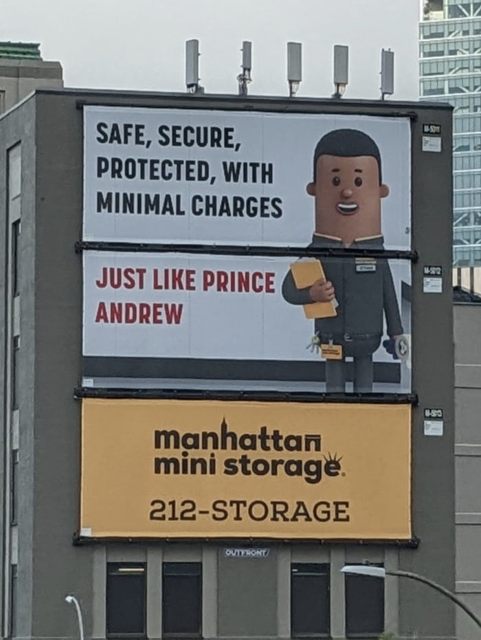 Manhattan mini storage has no more Fs to give - 9GAG