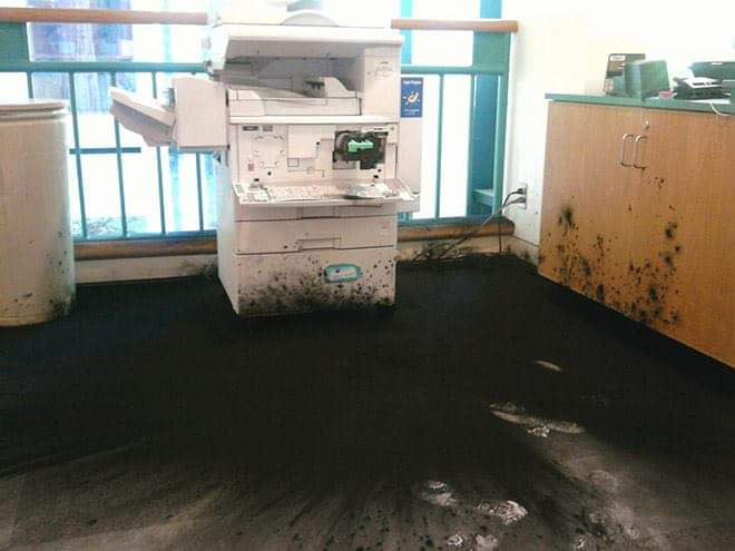 "What do you mean the printer shit itself" - 9GAG
