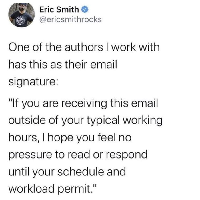 Finally, an email signature with a work-life balance feature - 9GAG