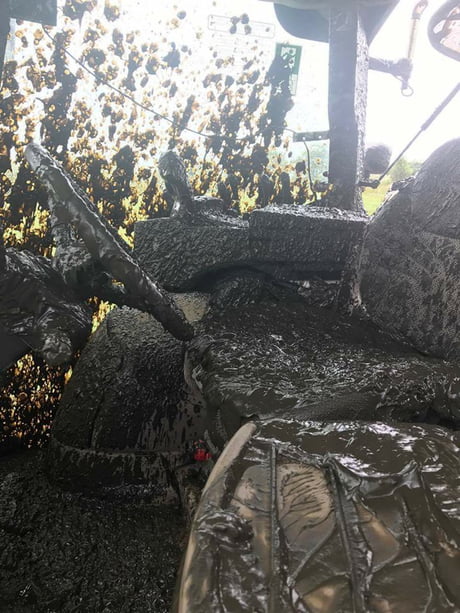 Best Funny tractor Memes - 9GAG