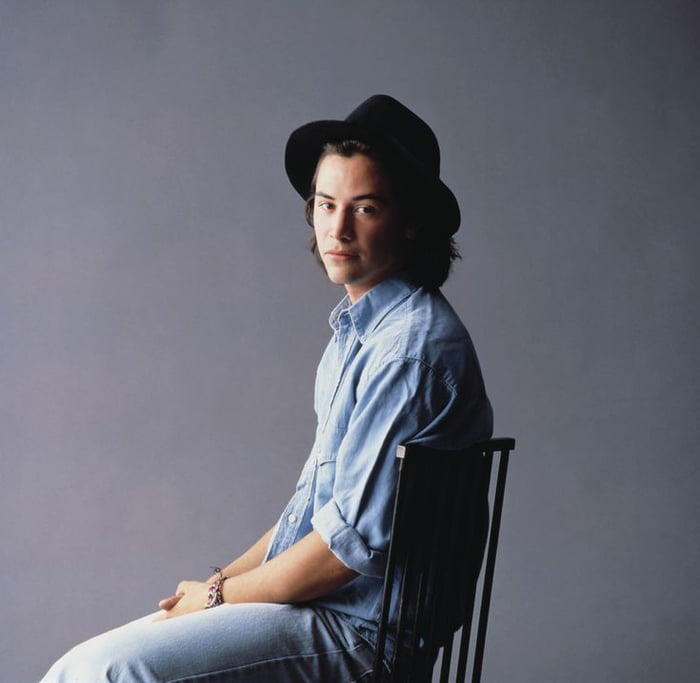 Keanu Reeves, 1990. - 9GAG