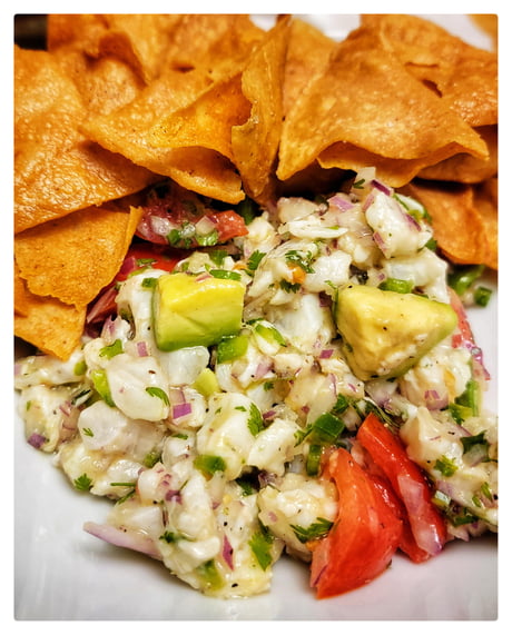 Filipino Breakfast (Garlic fried rice, Tocino, Longganisa, Fried Eggs ...