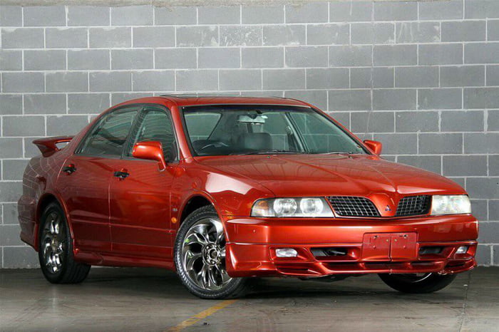 2001 Mitsubishi Magna VR-X TJ - 9GAG