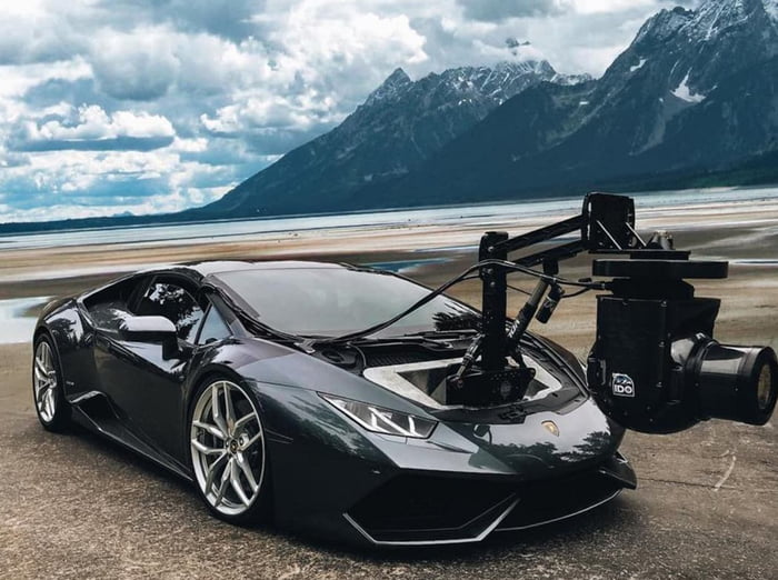 This modified $200,000 Lamborghini Huracán features a gyro-stabilized ...
