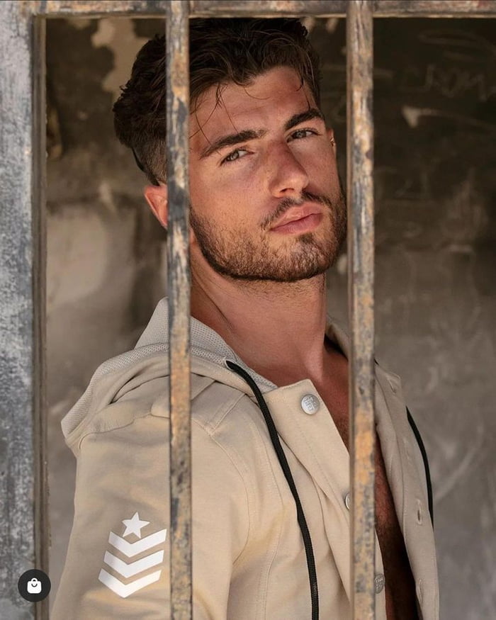 Miguel Di Cachi - 9GAG