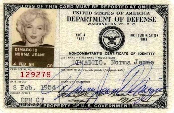 Norma Jeane's (MM) Pentagon ID card, 1954. - 9GAG