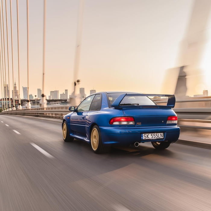 Subaru rolling shoot by miroszi - 9GAG