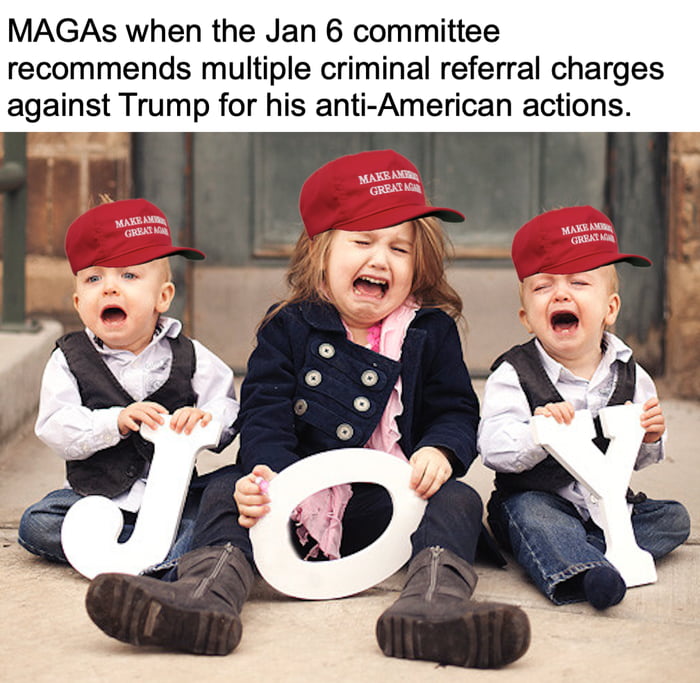 Merry Christmas MAGA - 9GAG