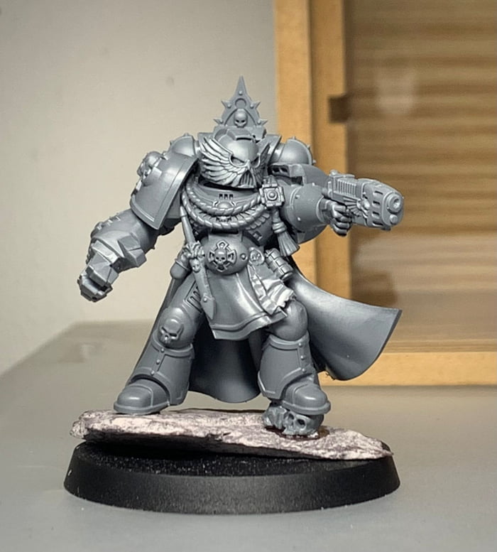 Firstborn webstore exclusive Space Marine Captain - 9GAG