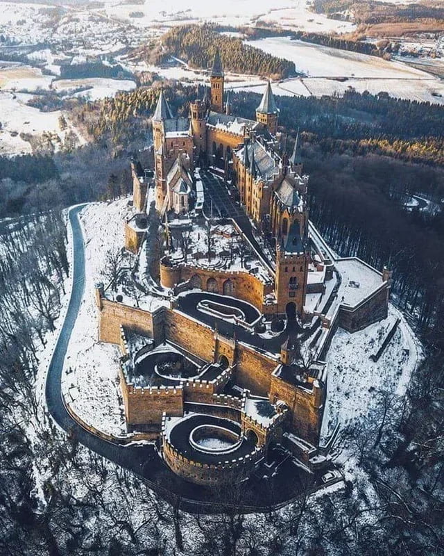 Hohenzollern Castle in Germany - 9GAG