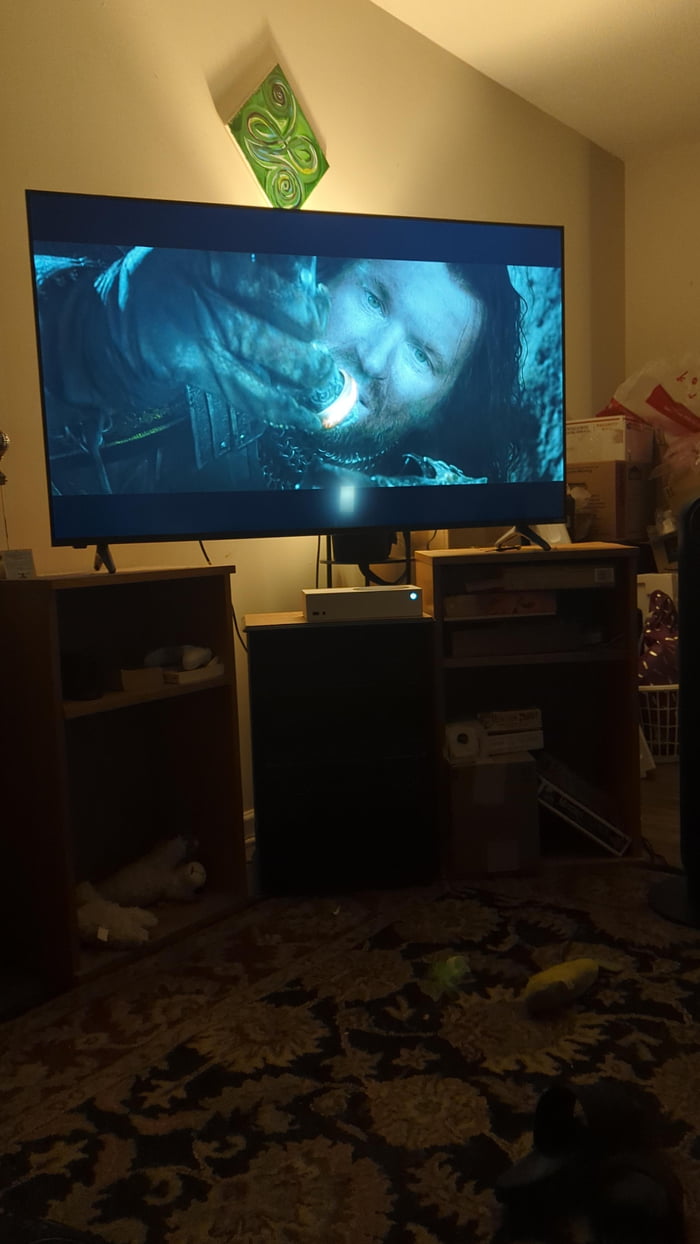 Finally got a 4k TV - 9GAG