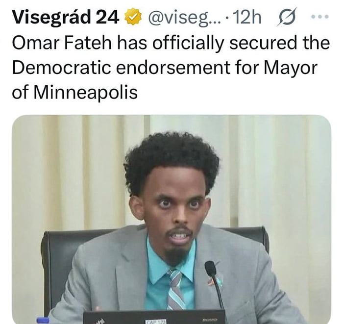 LOOK AT ME! I am the Mayor now! - 9GAG