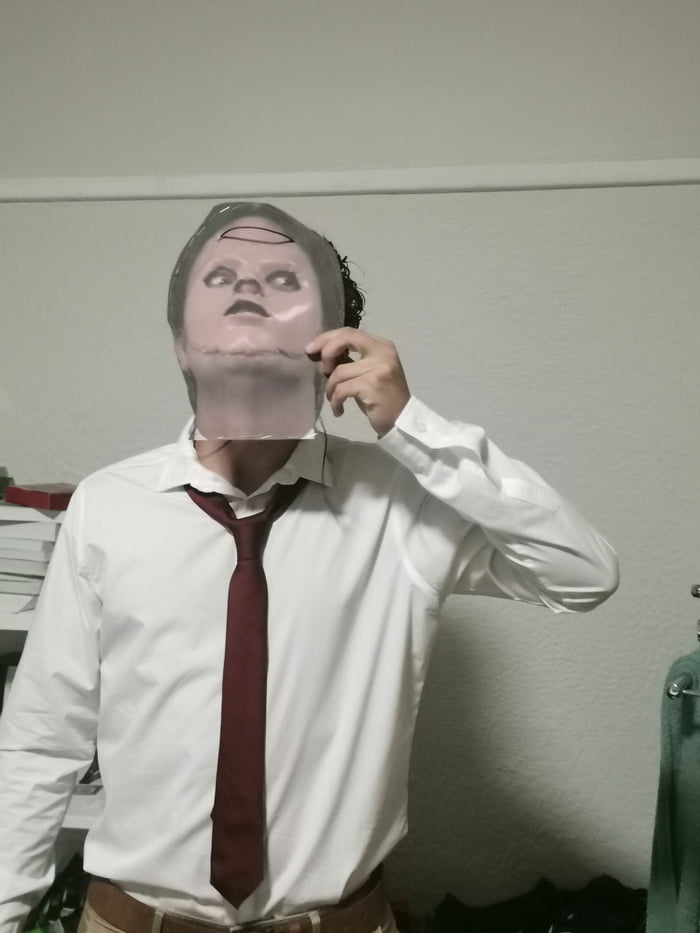 Nothing worse than arriving to a "The Office" themed party wearing a ...