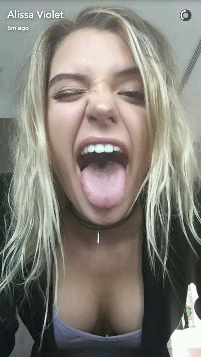 You all know who she is! - 9GAG