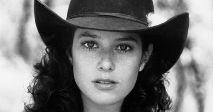 Debra Winger in Urban Cowboy 1980 - 9GAG