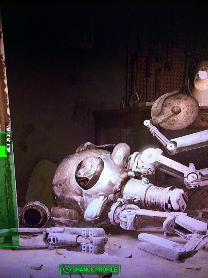 Is it just me who gets sad when codsworth lies like this in the fallout 4 loading screen? - 9GAG