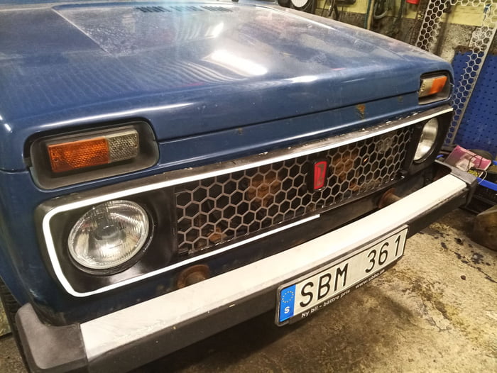 Made a custom grill for my lada Niva. - 9GAG