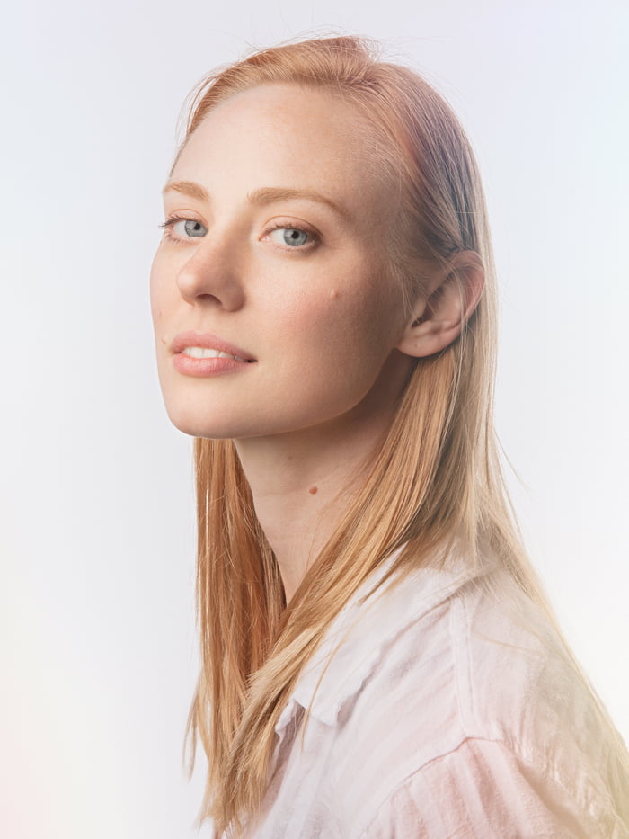 Deborah Ann Woll - 9GAG