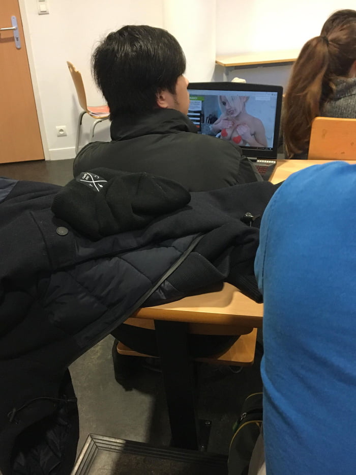 I think I'm in the wrong class - 9GAG