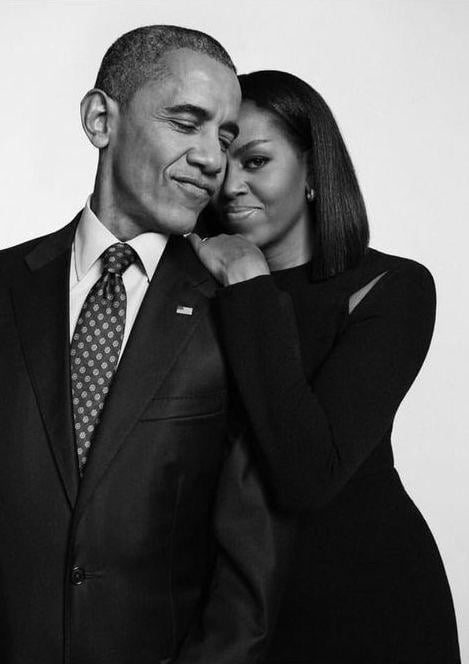 Happily Married. (My favorite photo of the Obamas) - 9GAG
