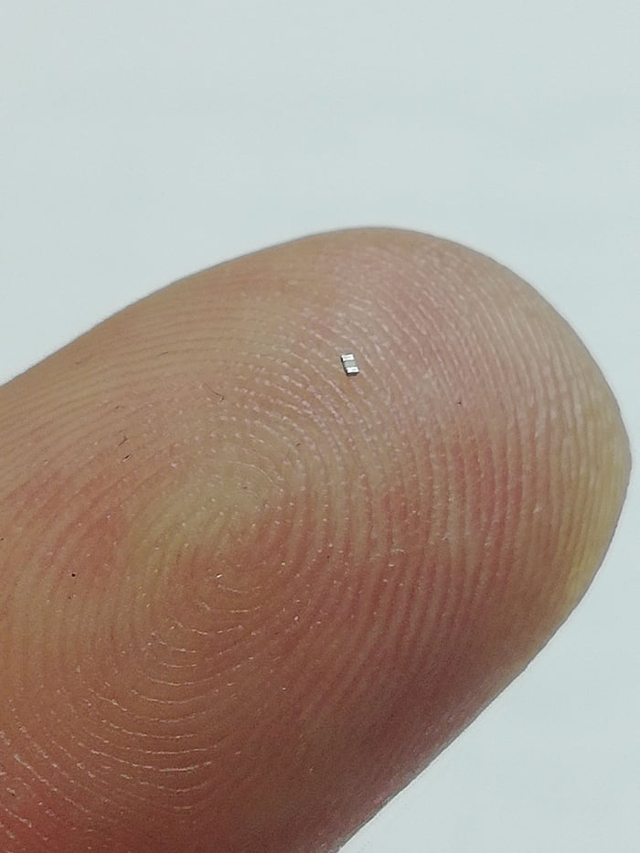 0201 chip resistor - 9GAG