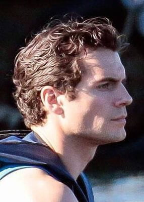 Henry Cavill and his greek god side profile. - 9GAG