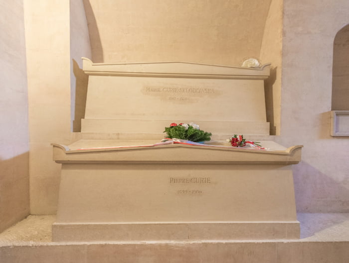 Marie Curie’s tomb Paris. Her tomb is lined with an inch thick of lead as radiation protection ...