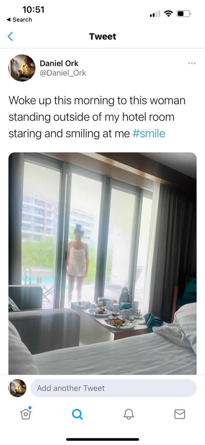 What would you do if you woke up and saw this? - 9GAG