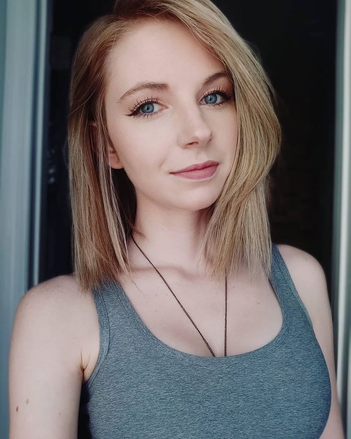 Miss Click is beauty!!! - 9GAG