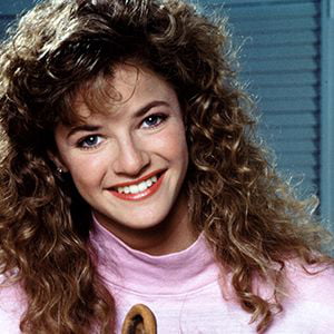 My 90's girl! Lynn Tanner - 9GAG